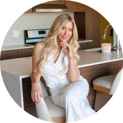Sarah_Petersen_ on LTK