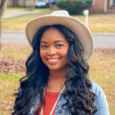 Monicaa_luv24 on LTK