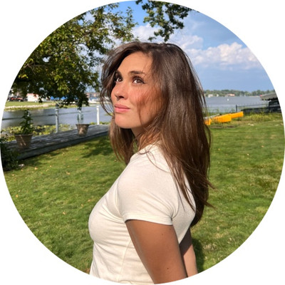 Ana Sofíafehn On Ltk